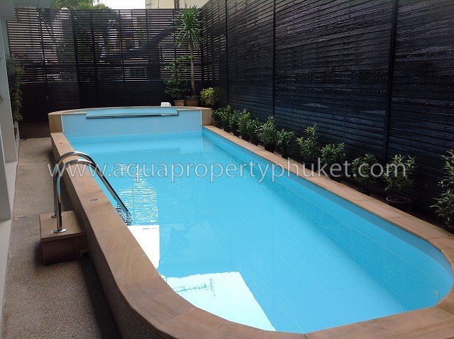 40 room modern hotel with swimming pool for rent in Patong | Aqua ...