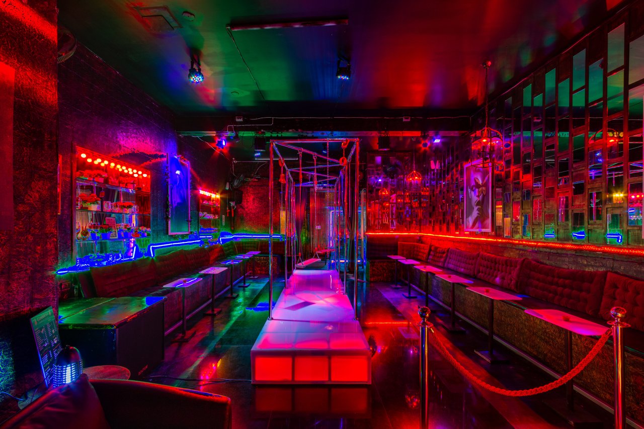 Exclusive Gogo Bar With Luxury Rooms at Bangla Road Patong | Aqua ...